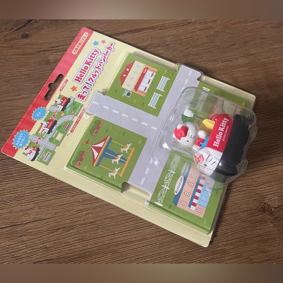 Sanrio | Toys | Hello Kitty Sanrionwt Wind Up Race Car With Track ...
